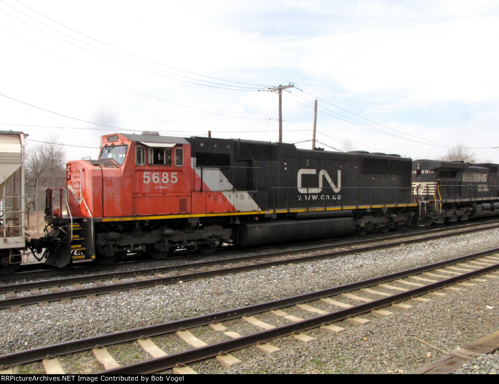 CN 5685